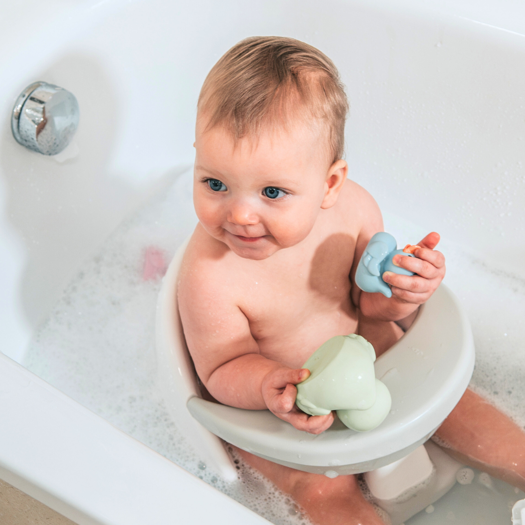 BabyDam Orbital Rotating Baby Bath Seat - The Mom Archive